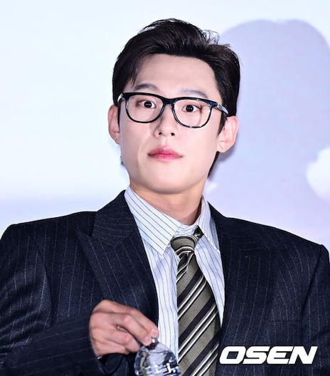 Kim Sung-cheol gains courage to sing OST for 'The Old Woman with the ...