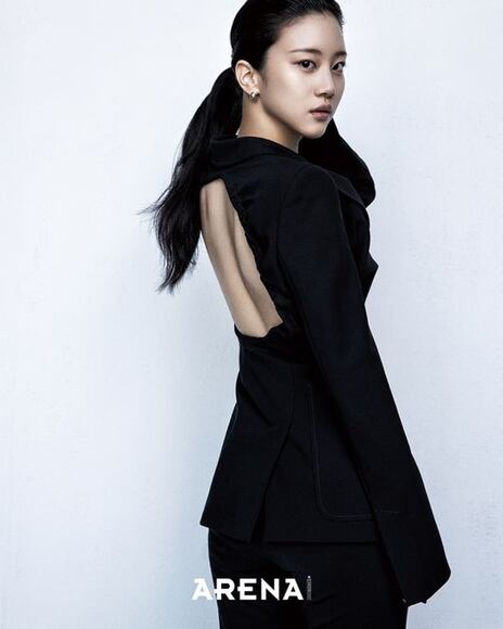 Hong Hwa-yeon strives to create her ideal world through acting - CHOSUNBIZ