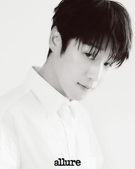 Jung Jun-won credits 'Resident Playbook' for career resurgence and ...