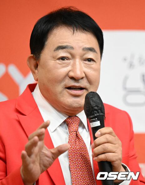 Lim Chae-moo gifts houses to employees despite 19 billion won debt ...