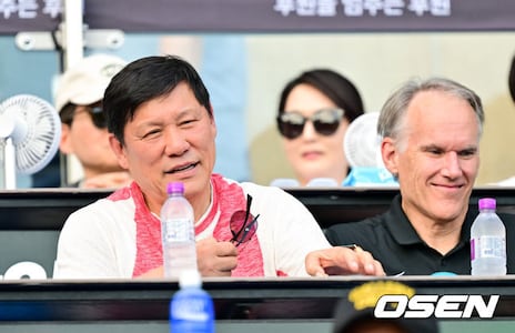 KBO League Sets New Attendance Record with Over 10.9 Million Fans ...