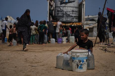 Israel discusses Gaza resident relocation with five countries, progress ...