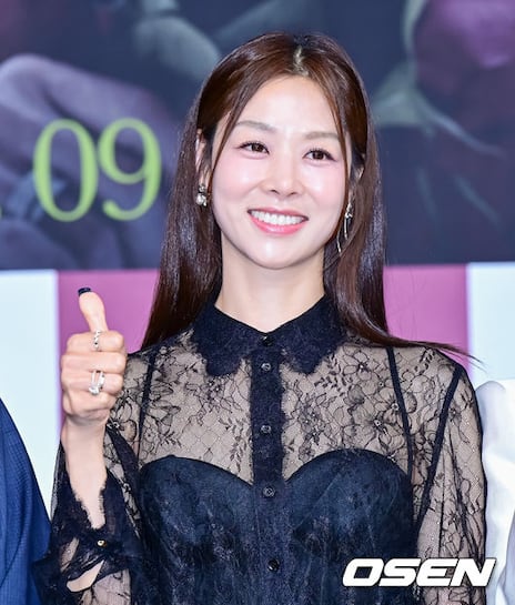 Jang Shin-young returns to drama after three years following Kang Kyung ...
