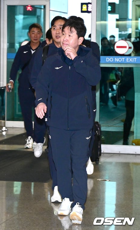 [Photo] Baseball national team Ryu Ji-hyeon heads to Saipan to prepare ...