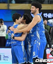 KOGAS snaps seven-game skid with Velangel layup to upset LG - CHOSUNBIZ