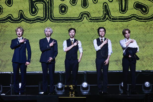 WayV captivates fans across China with showcase performances and pop-up ...