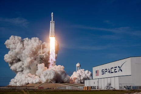 Korea asset managers shift to market buys after missing SpaceX IPO ...