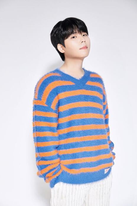Jeong Seung-hwan launches global fan community 'Breeze' to enhance fan ...