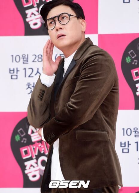 Lee Sang-min celebrates first birthday abroad after remarrying in Paris ...