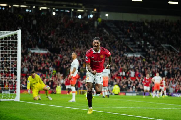 맨유, 호날두와 결별한 날 매각 가능성 시인…BBC “팬들 기뻐할 것” - 조선비즈