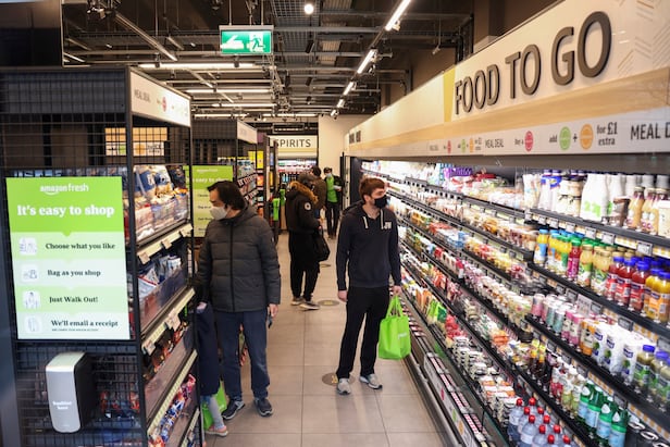 Amazon exits UK Fresh stores after cashierless concept falters - CHOSUNBIZ