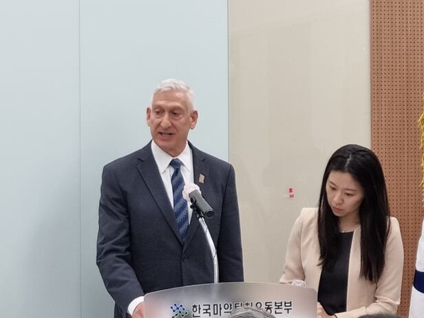 10대 마약사범 역대 최다 시대...“치료엔 지름길 없고 꾸준한 재활 필요해” - 조선비즈