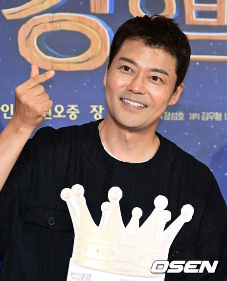 Jun Hyun-moo boasts about his looks on SBS show, sparks laughter with ...