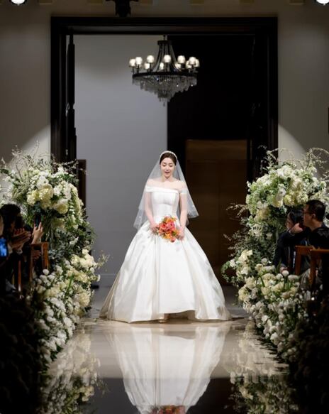 Ryu Sera celebrates wedding with non-celebrity husband, vows to repay ...